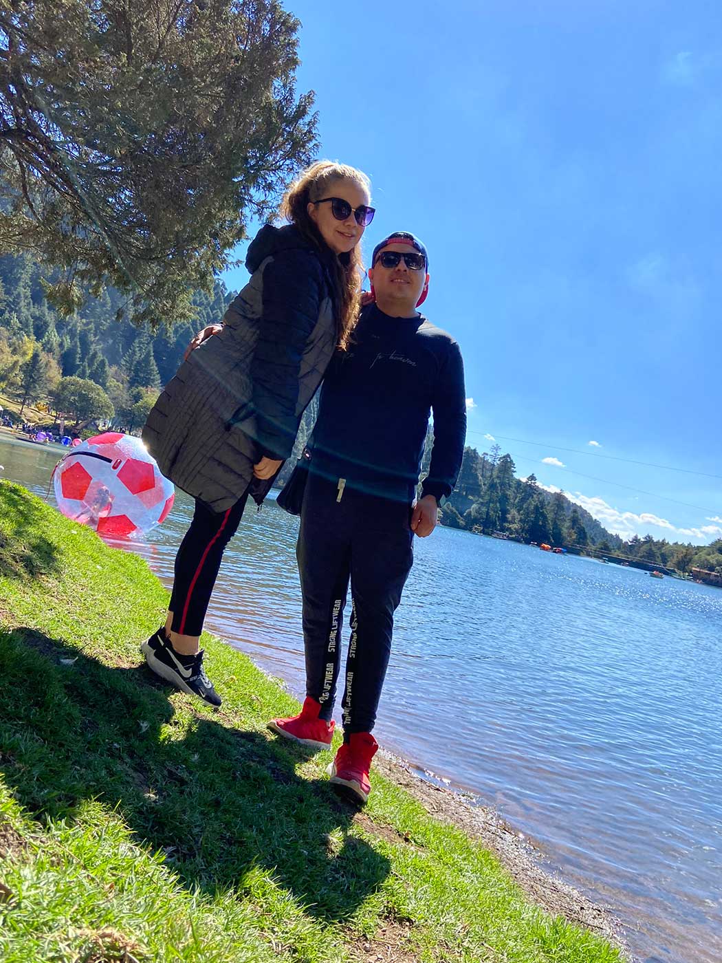 Brenda & Iván - Enjoy the day